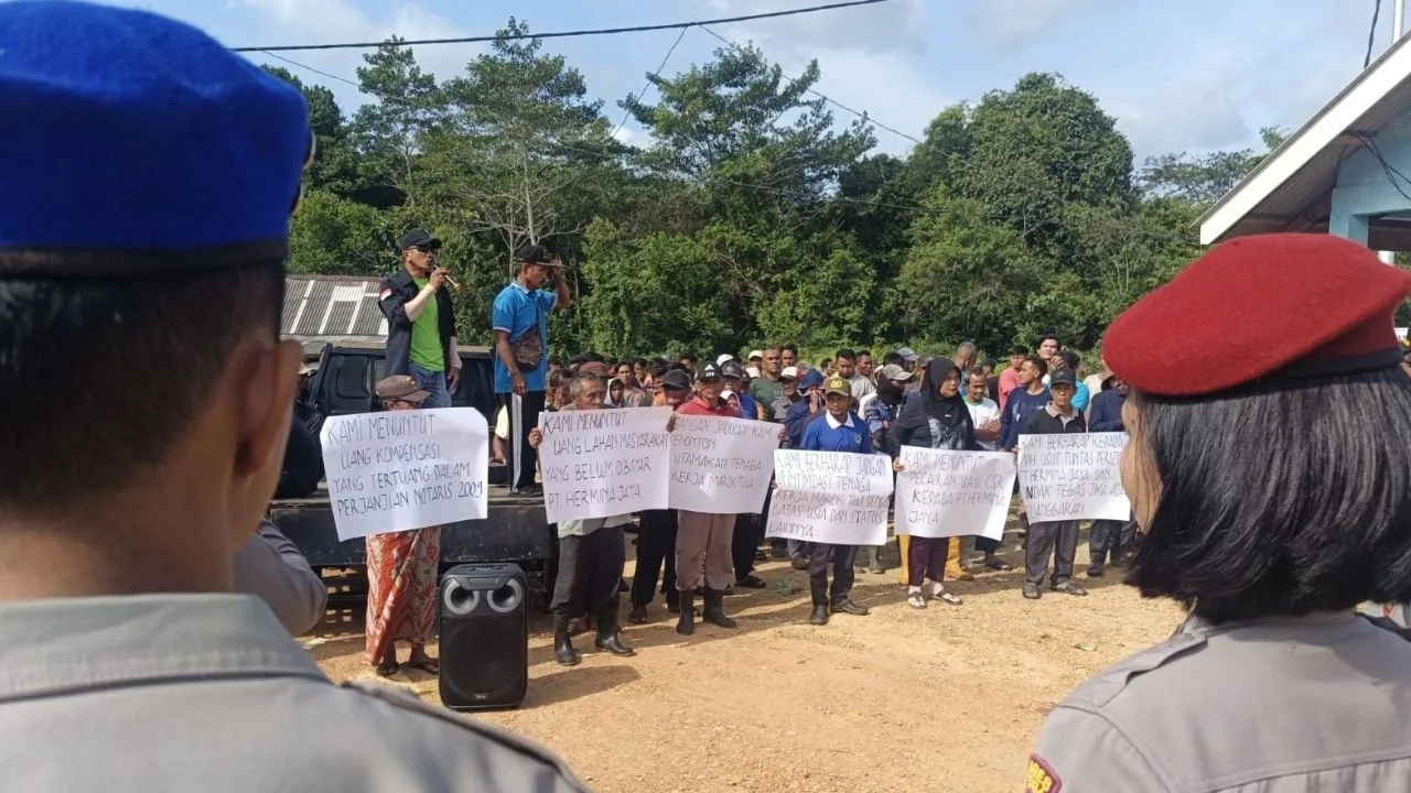 Ratusan Warga Marok Tua Gruduk PT Hermina Jaya, Waka Polres Lingga ...